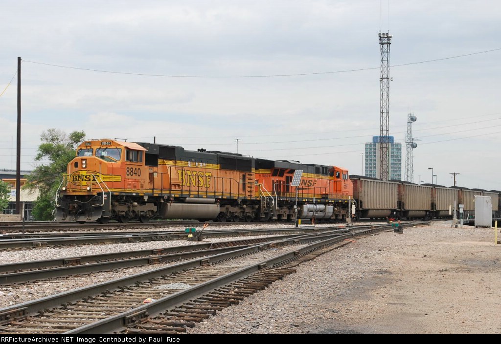 BNSF 8840 Leads East Bound Coal Train